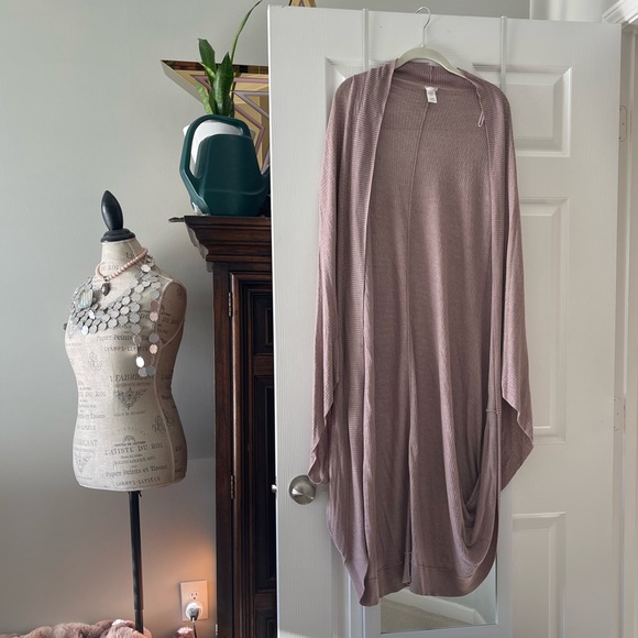 lululemon athletica | Sweaters | Lululemon Pink Duster | Poshmark
